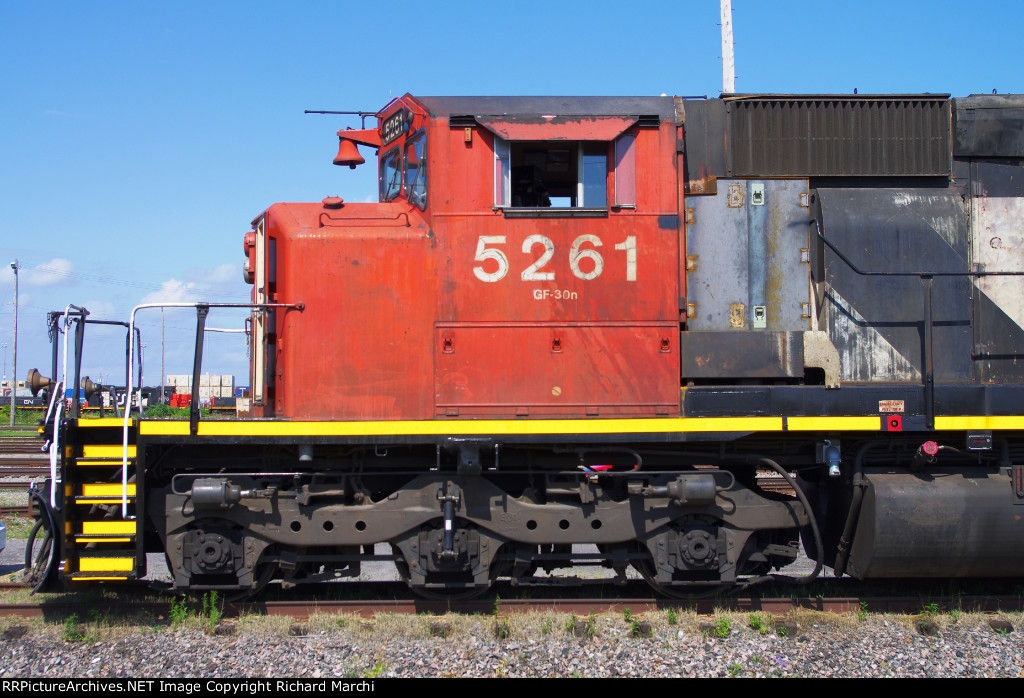 CN 5261